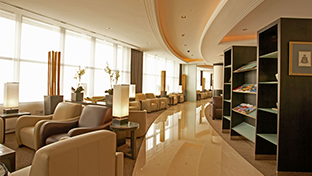 JCB GOLD THE PREMIER